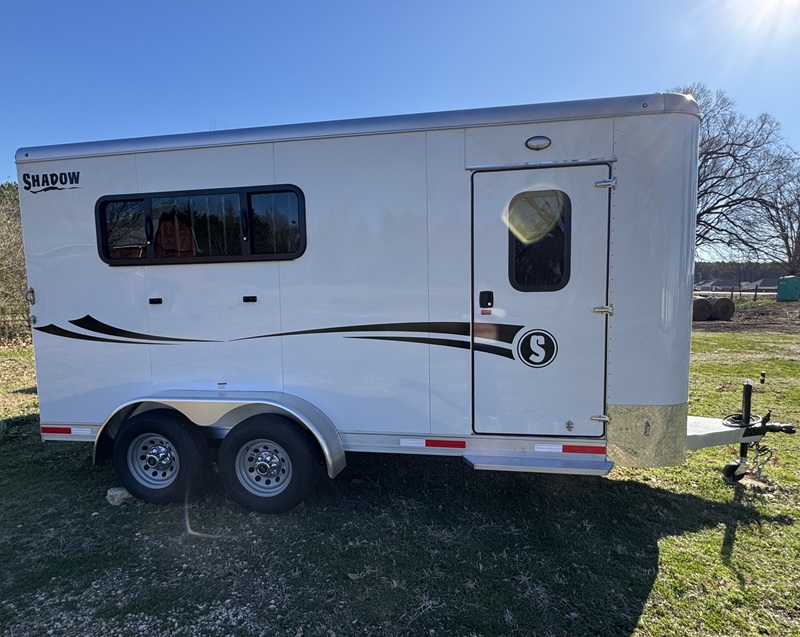 Shadow 3 Horse Stablemate with Escape Door and Graphics | True Love ...